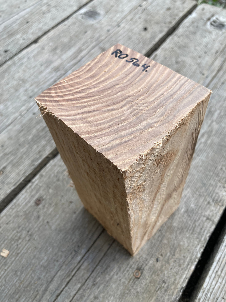 Oak Block Oak564. 2.8" x 2.8" x 6.2" – The Wood Fairy